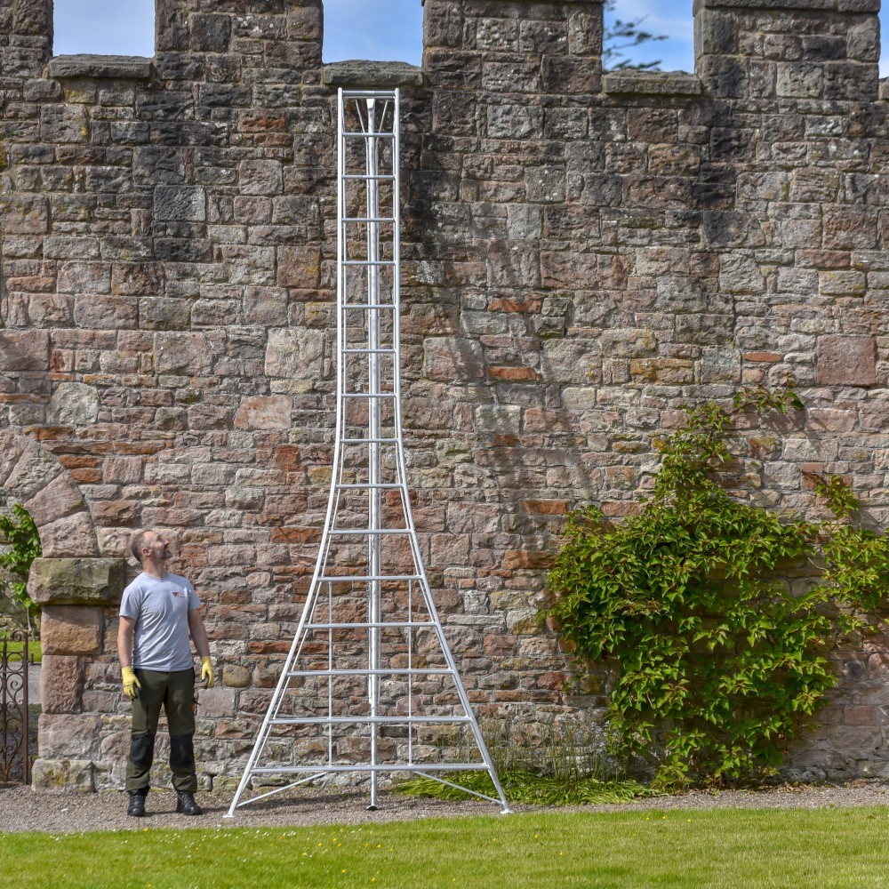 Hendon Standard Tripod Ladder | Hedge Cutting Ladders
