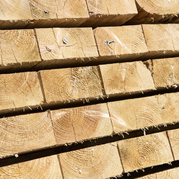 8ft (2.4m) x 8"(200mm) x 4"(100mm) Softwood New Sleepers
